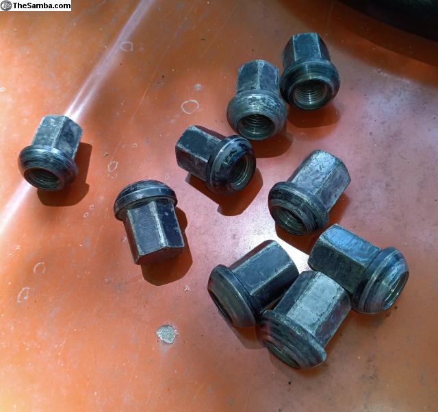 TheSamba.com :: VW Classifieds - 9 original Porsche 911 lug nuts