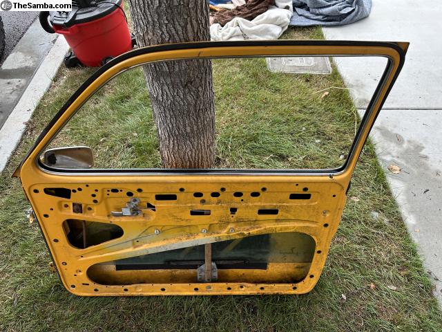 TheSamba.com :: VW Classifieds - 412 Wagon doors both drive and pass ...