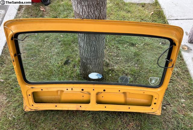 TheSamba.com :: VW Classifieds - 412 rear hatch 411 412 type 4 wagon lid
