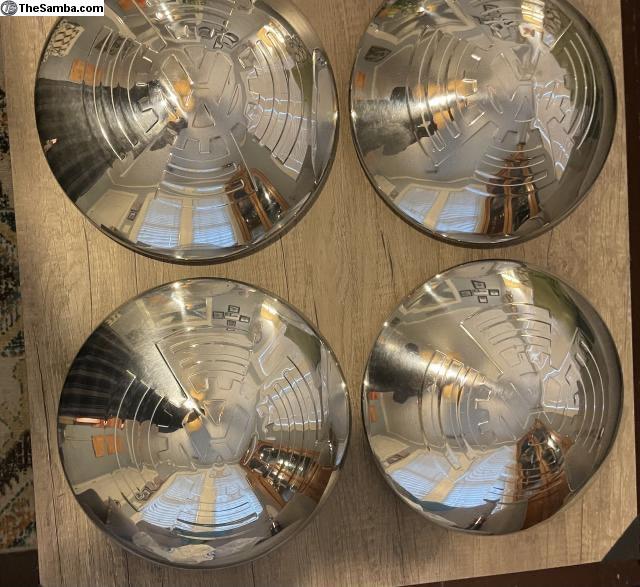 TheSamba.com :: VW Classifieds - Flying “Cog” chrome hubcaps kdf