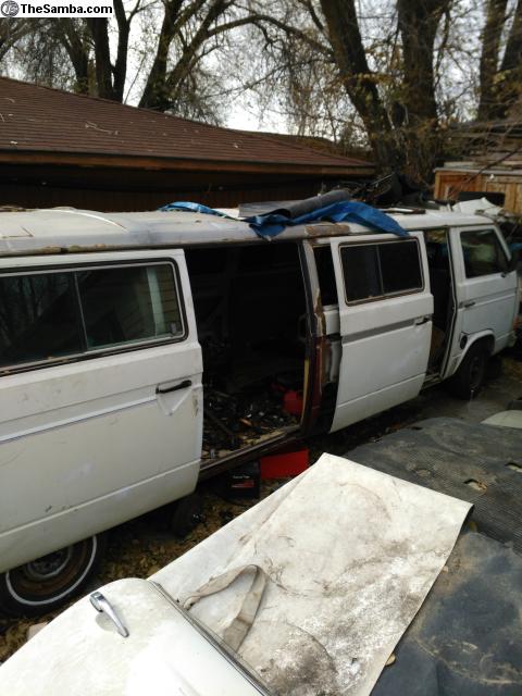 TheSamba.com :: VW Classifieds - Vanagon body, sheet metal parts