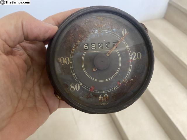 TheSamba.com :: VW Classifieds - Split window speedometer