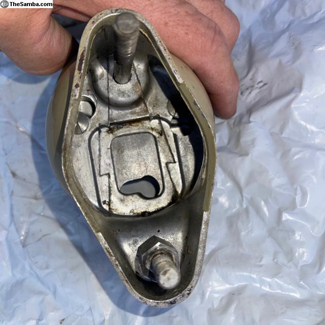 TheSamba.com :: VW Classifieds - VW Logo'd Sperrwolf Toilet Bowl ...