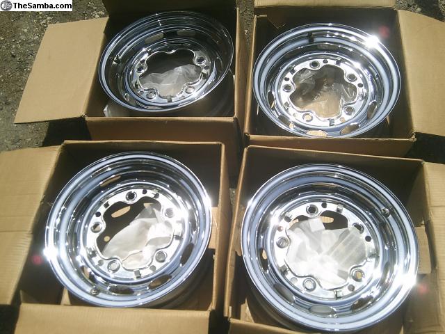 TheSamba.com :: VW Classifieds - Original Crome Mangel Wheels 5 1/2