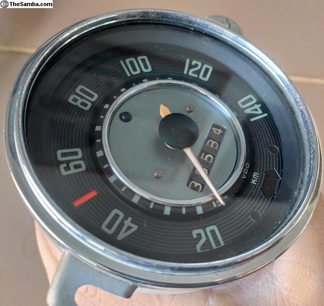 TheSamba.com :: VW Classifieds - Beetle European Speedo 10.65 Km/h Nice