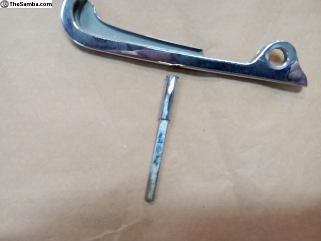 TheSamba.com :: VW Classifieds - Vent Window Glass Support