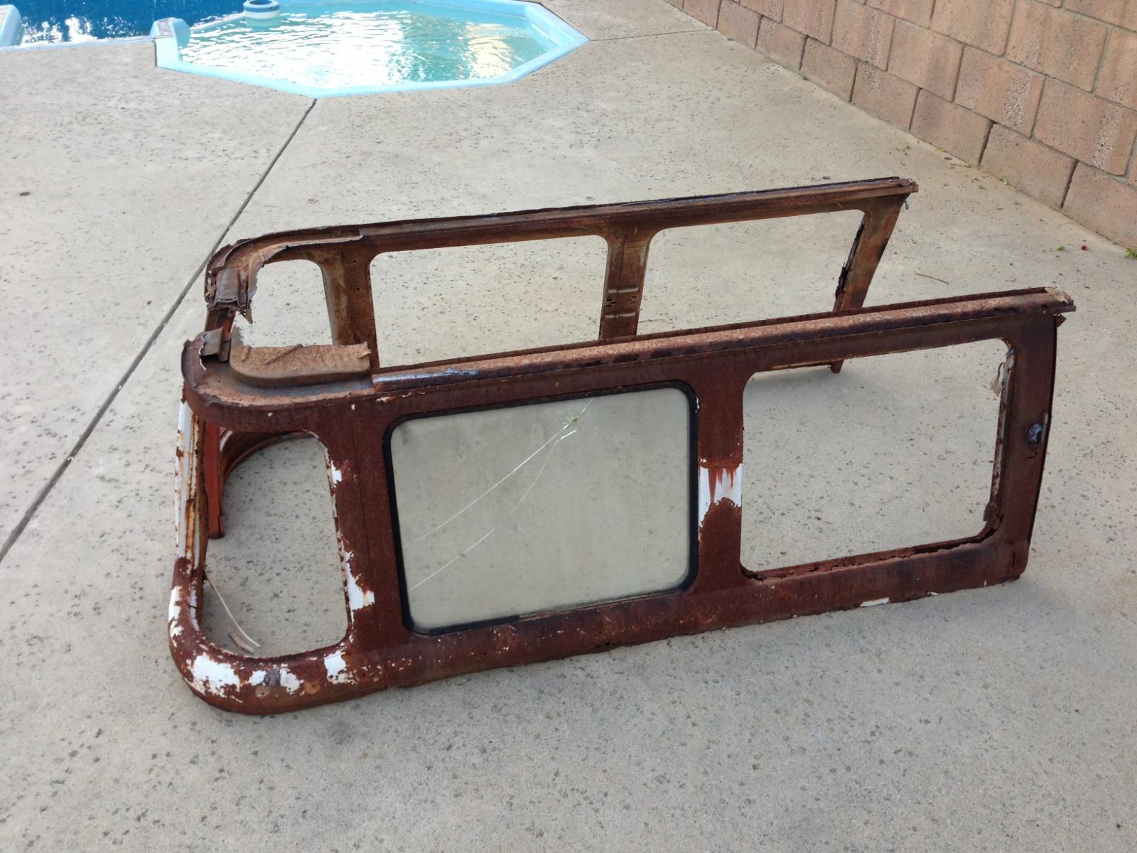 TheSamba.com :: Split Bus - View topic - '57 DD panel to Deluxe 23 ...