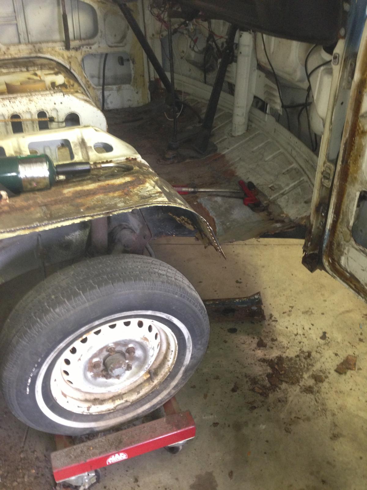 TheSamba.com :: Bay Window Bus - View topic - 1971 Panel Restore