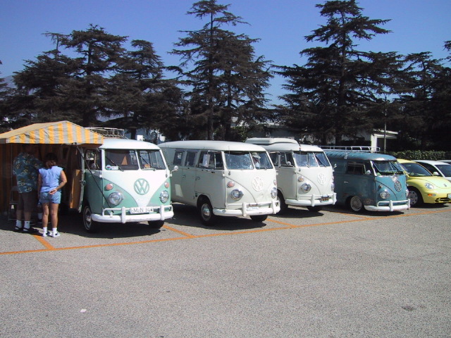 TheSamba.com :: Gallery - 4 car caravan from octo to bugfest! a record ...