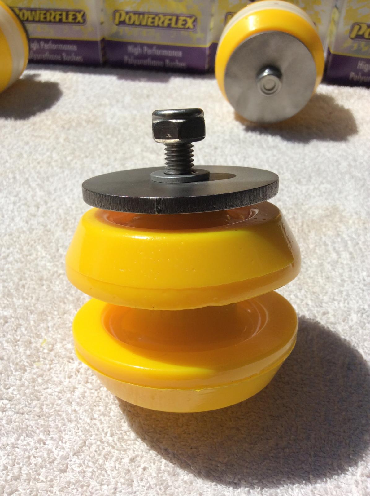 TheSamba.com :: Vanagon - View topic - Syncro front Diff mounts