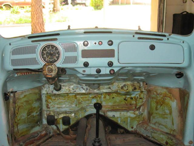 TheSamba.com :: Gallery - 71 Bug US padded dash converted to Euro metal ...