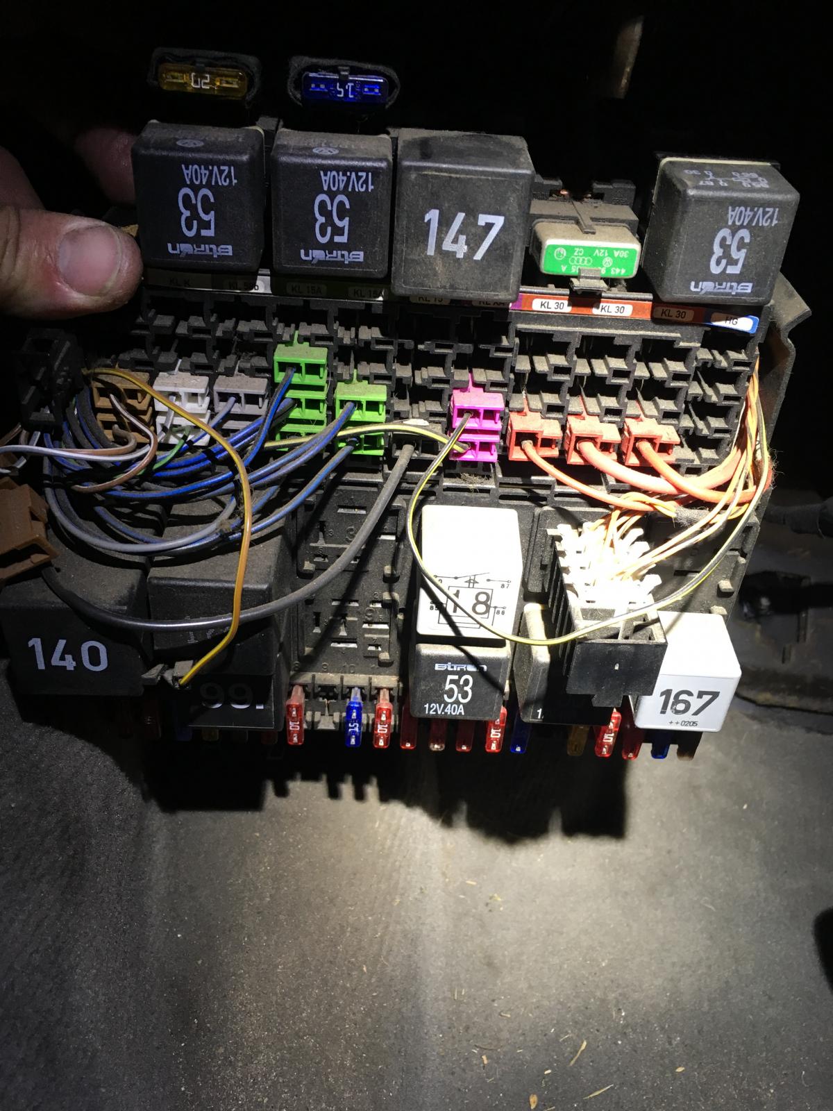 TheSamba.com :: EuroVan - View topic - SAI Relay Location question