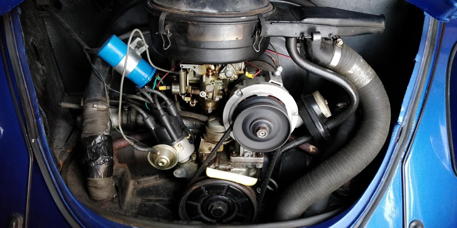 TheSamba.com :: Gallery - 1971 VW Super beetle engine bay with pickle