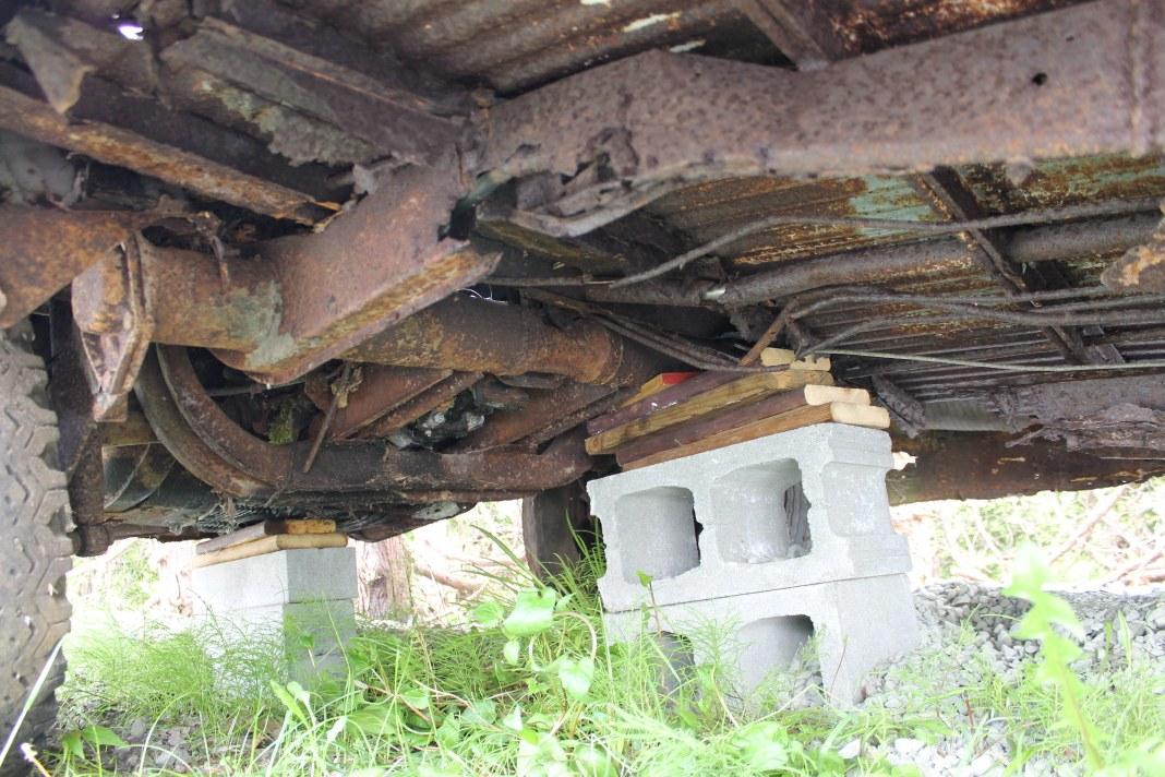 TheSamba.com :: Split Bus - View topic - 1966 VW bus rear frame rail