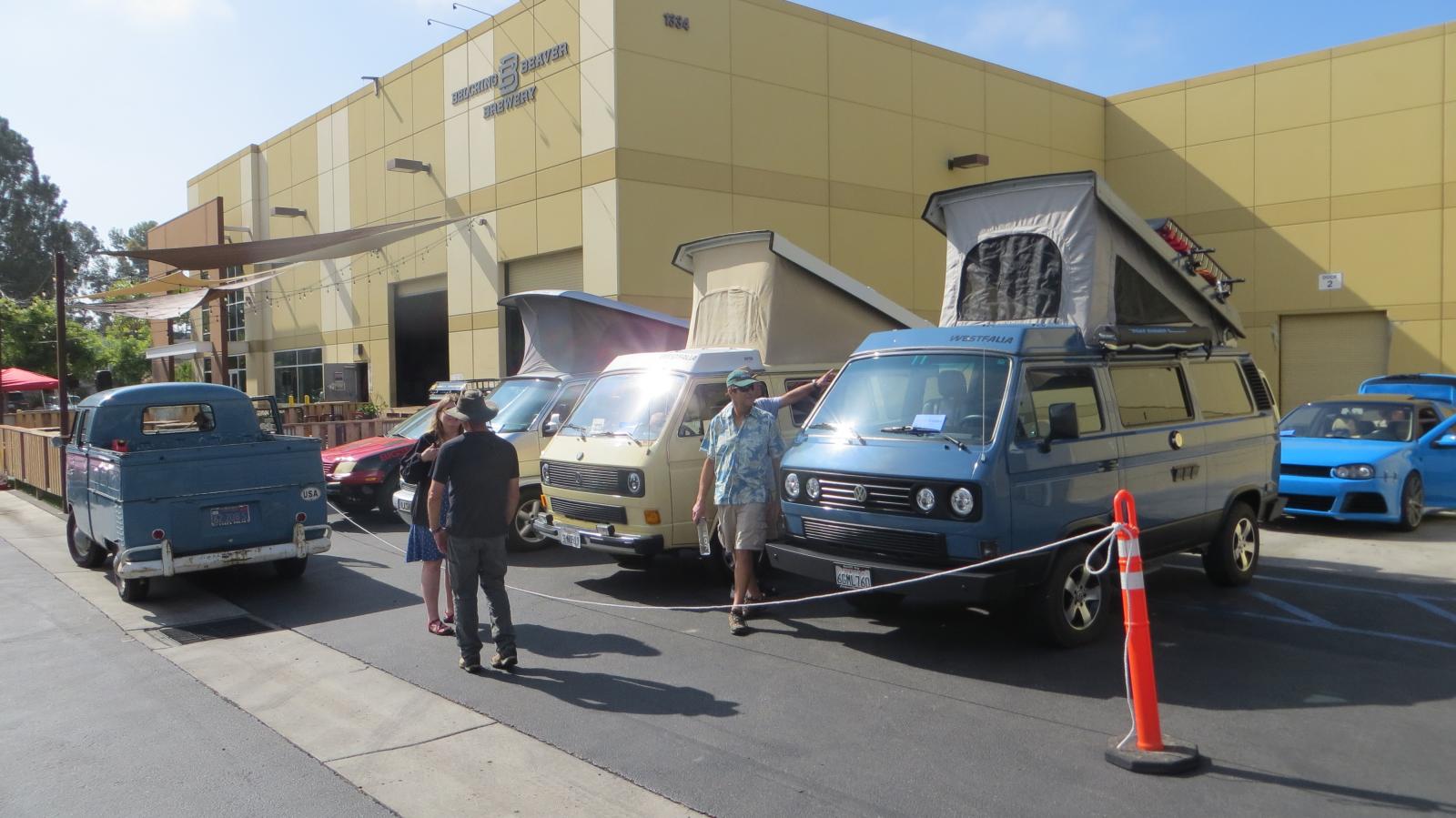 TheSamba.com :: Gallery - Vanagons at the 5th Annual All Out VW Car ...