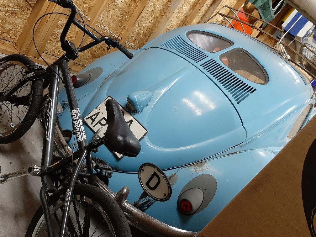 TheSamba.com :: Gallery - My 1951 Azure blue split window Beetle