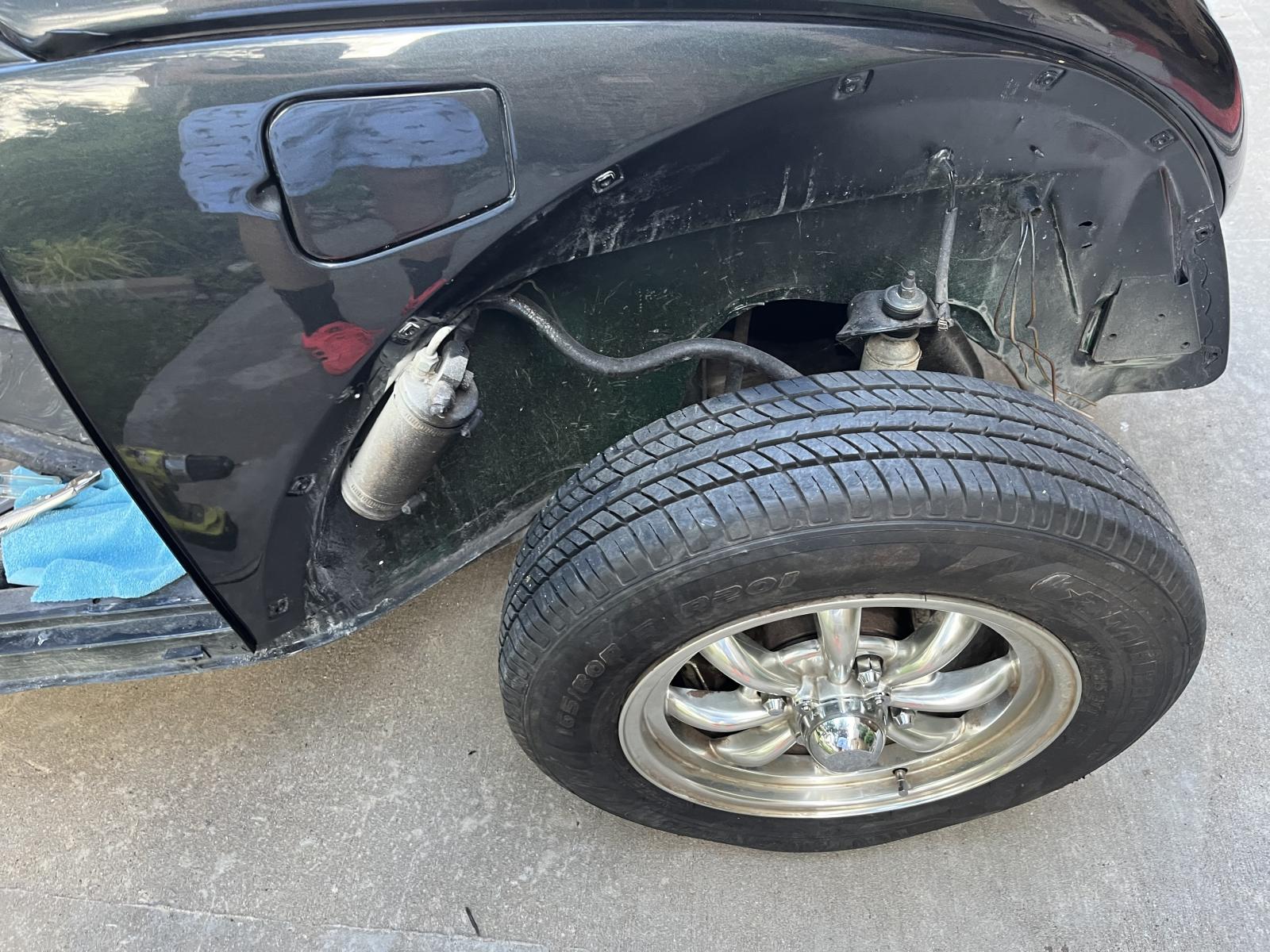 TheSamba.com :: Gallery - Passenger under fender