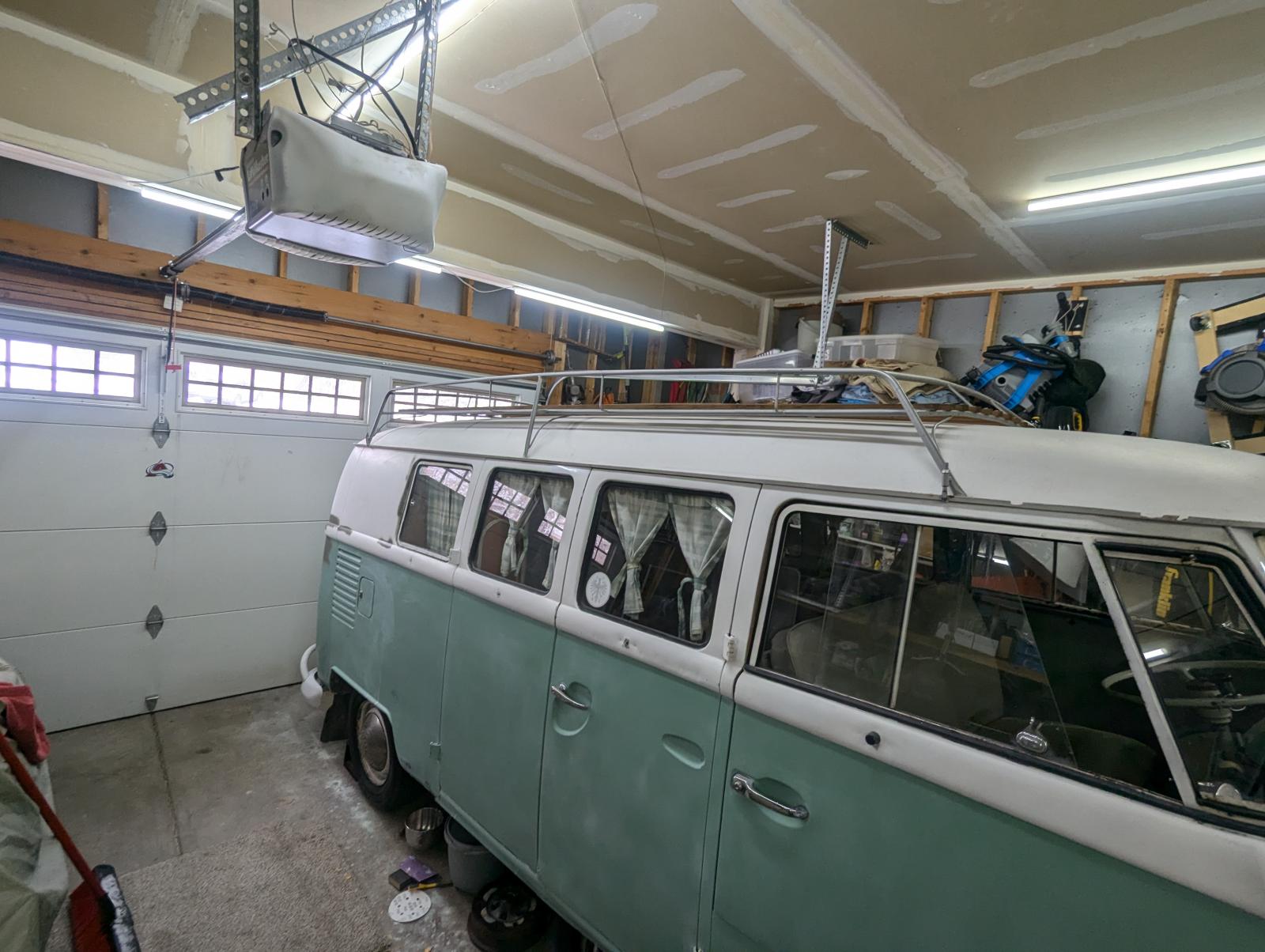 TheSamba.com :: Gallery - Bus rack