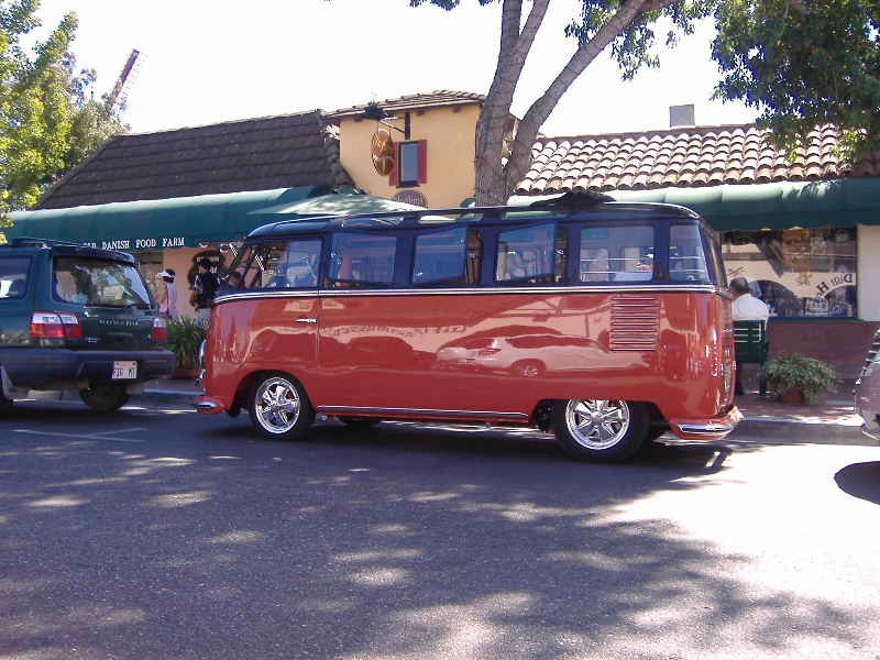 TheSamba.com :: Split Bus - View topic - Cool Bus Pics