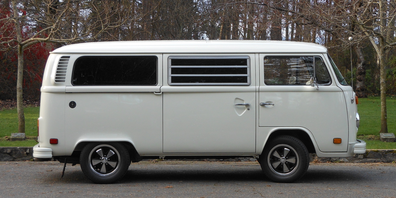 TheSamba.com :: Gallery - 1978 Pastel White Kombi.